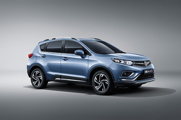 东风风神全新AX5上市：搭载1.4T发动机 售8.59-10.59万元