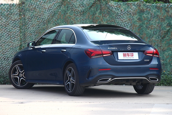 奔驰A200L超深度车评 :浓墨重彩解剖奔驰小弟,有啥发现？