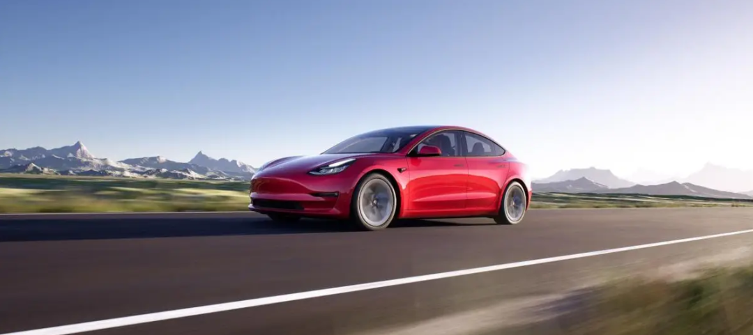 集结号-超越Model 3的方式有很多，比亚迪海豹和长安C385选择了最合适的一种