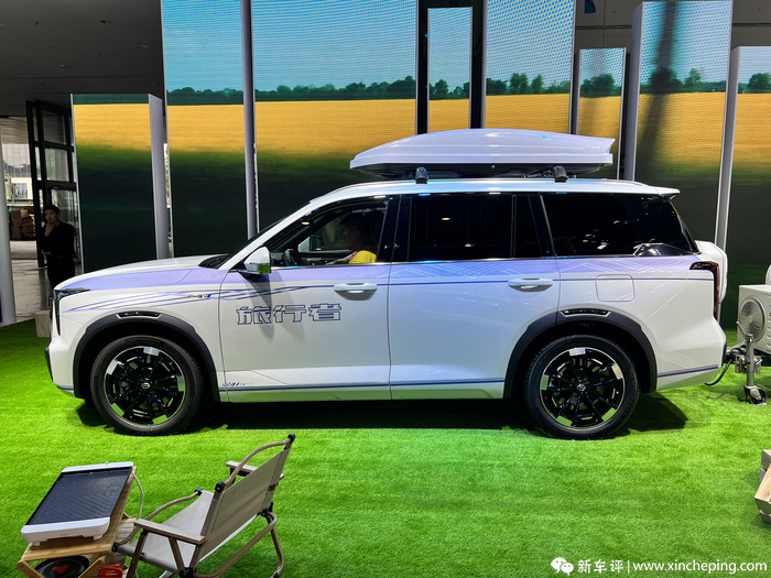 2023成都车展：广汽传祺ES9亮相，30万内最好插混SUV？