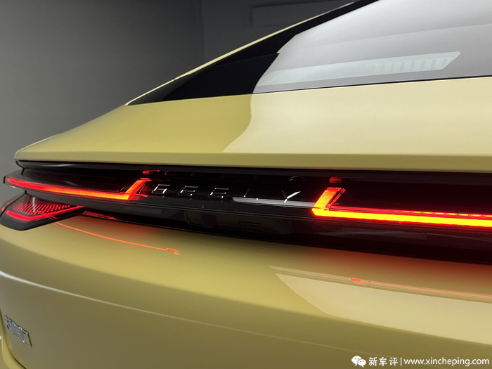 3.49秒+800V+8K中控屏！17.58万起，吉利银河E8上市