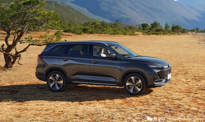 新年第一卷？7.39万起，第二代长安X5PLUS/长安X7PLUS上市