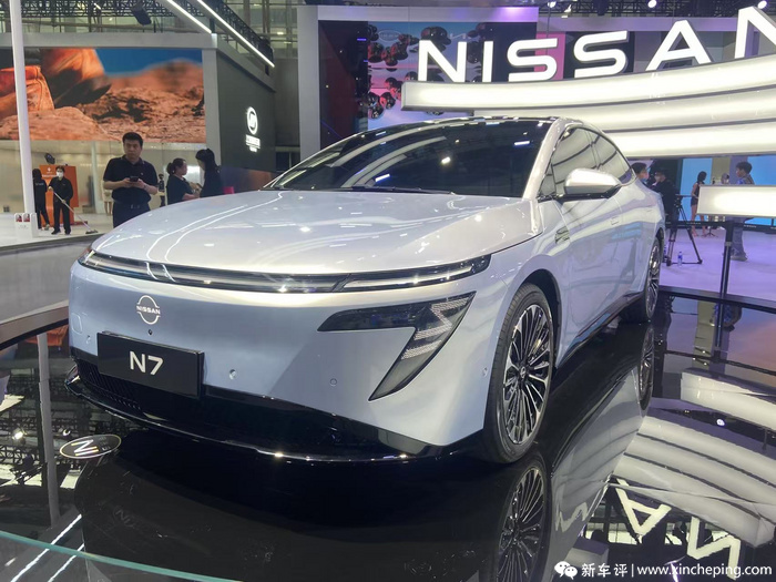 全新架构，配高阶智驾！东风日产N7首发亮相