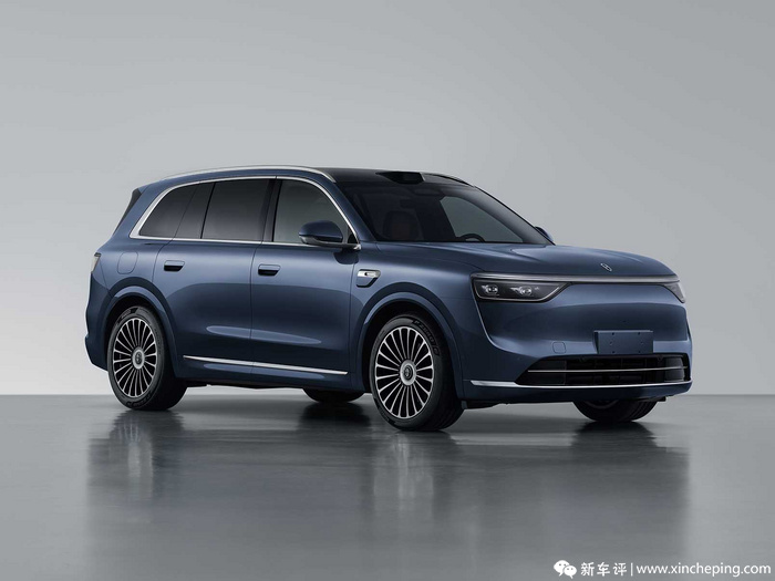 对标理想L9，配华为智驾！问界M8官图发布，将于4月上市