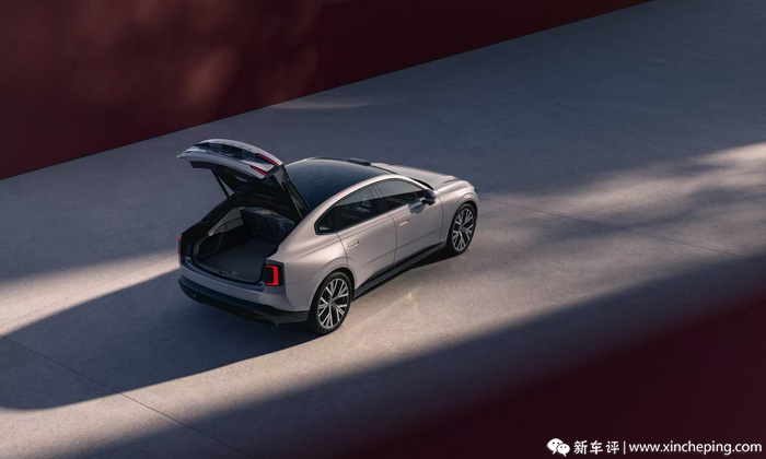 740km续航+激光雷达！沃尔沃ES90全球首发亮相