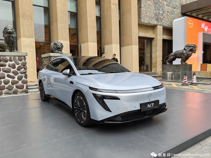 城区领航+高通骁龙8295P+空悬，东风日产N7放大招了