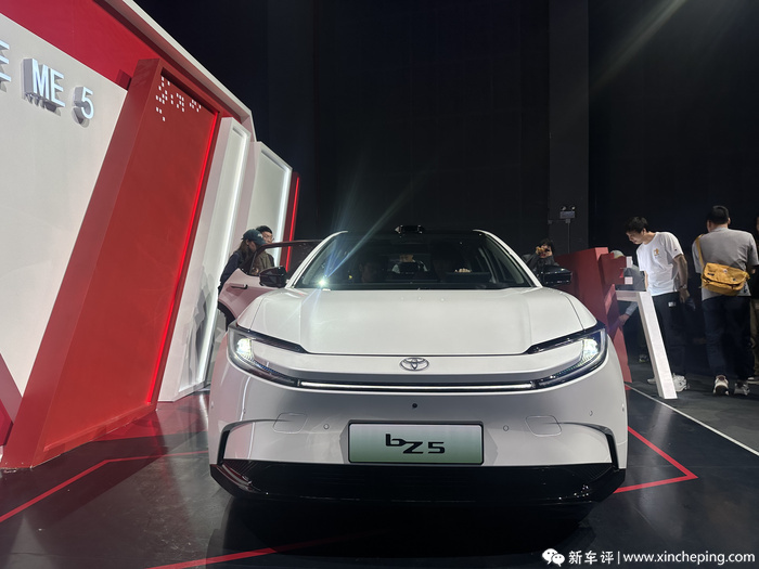 13万级起！一汽丰田bZ5开启预售，搭载城区辅助驾驶
