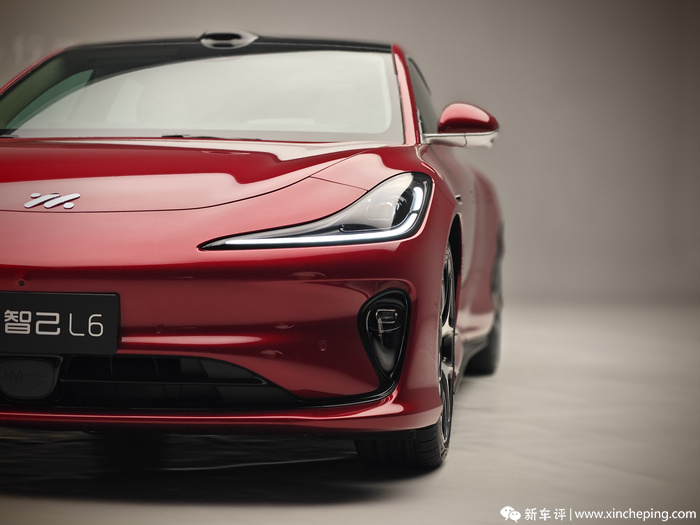 小米SU7的劲敌来了！20.49万起的全新智己L6，要怎么买