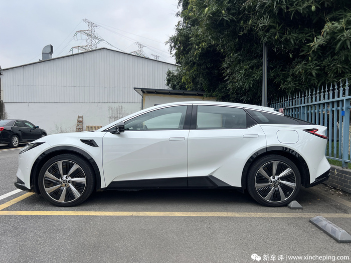 630km续航，12.98万起售！一汽丰田bZ5正式上市